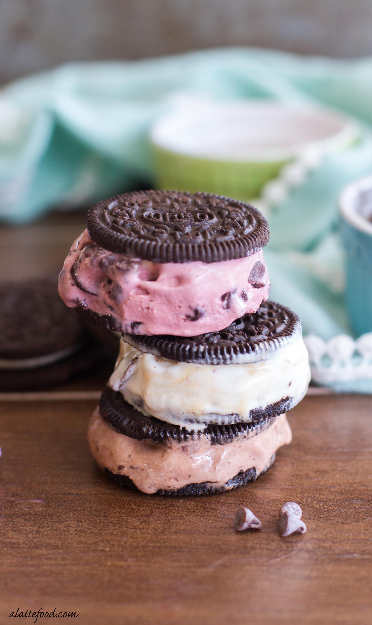 (3-ingredient) Oreo Ice Cream Sandwiches